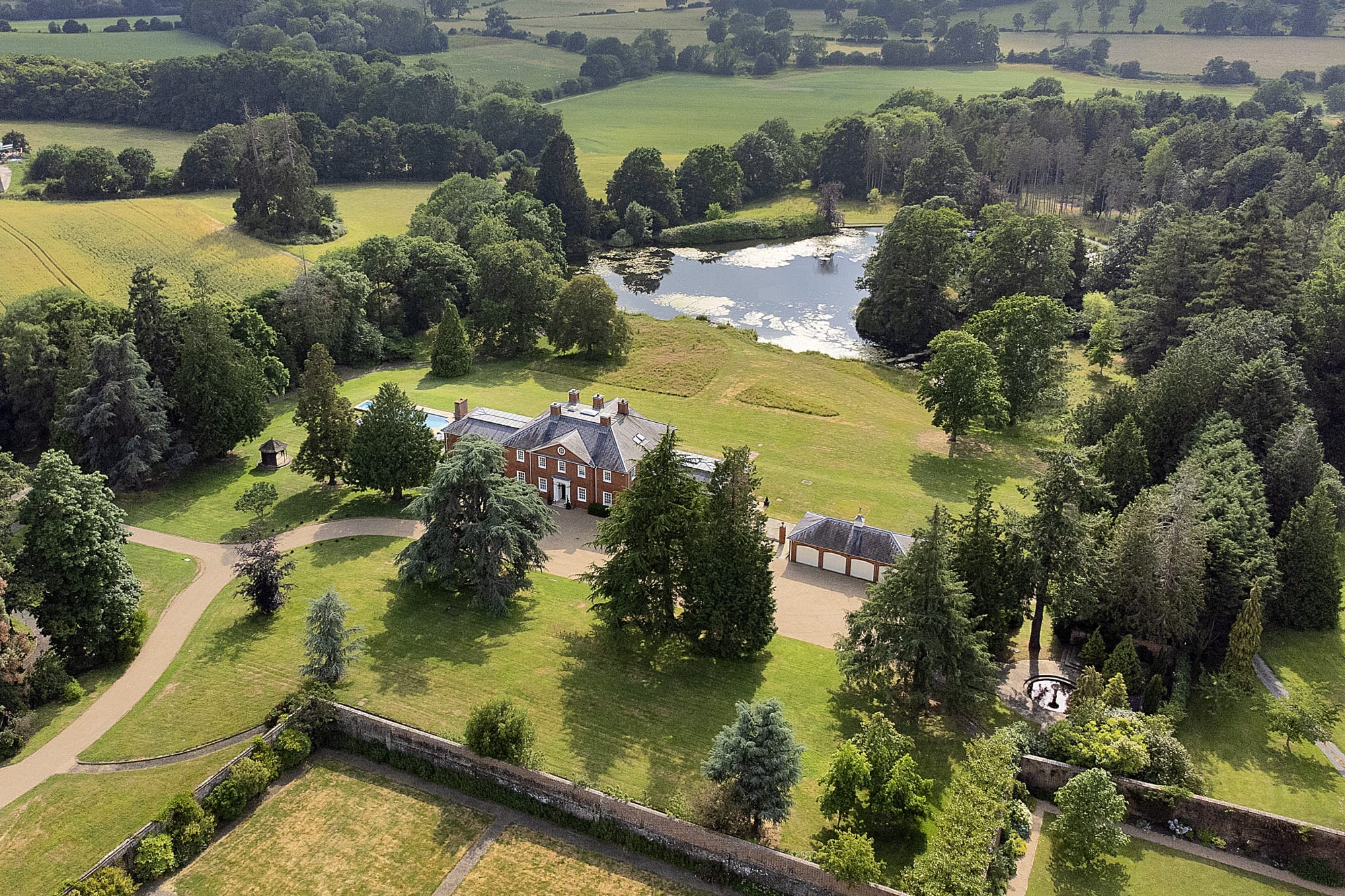 Country Estate Kent | Luxury Interior Design & Property